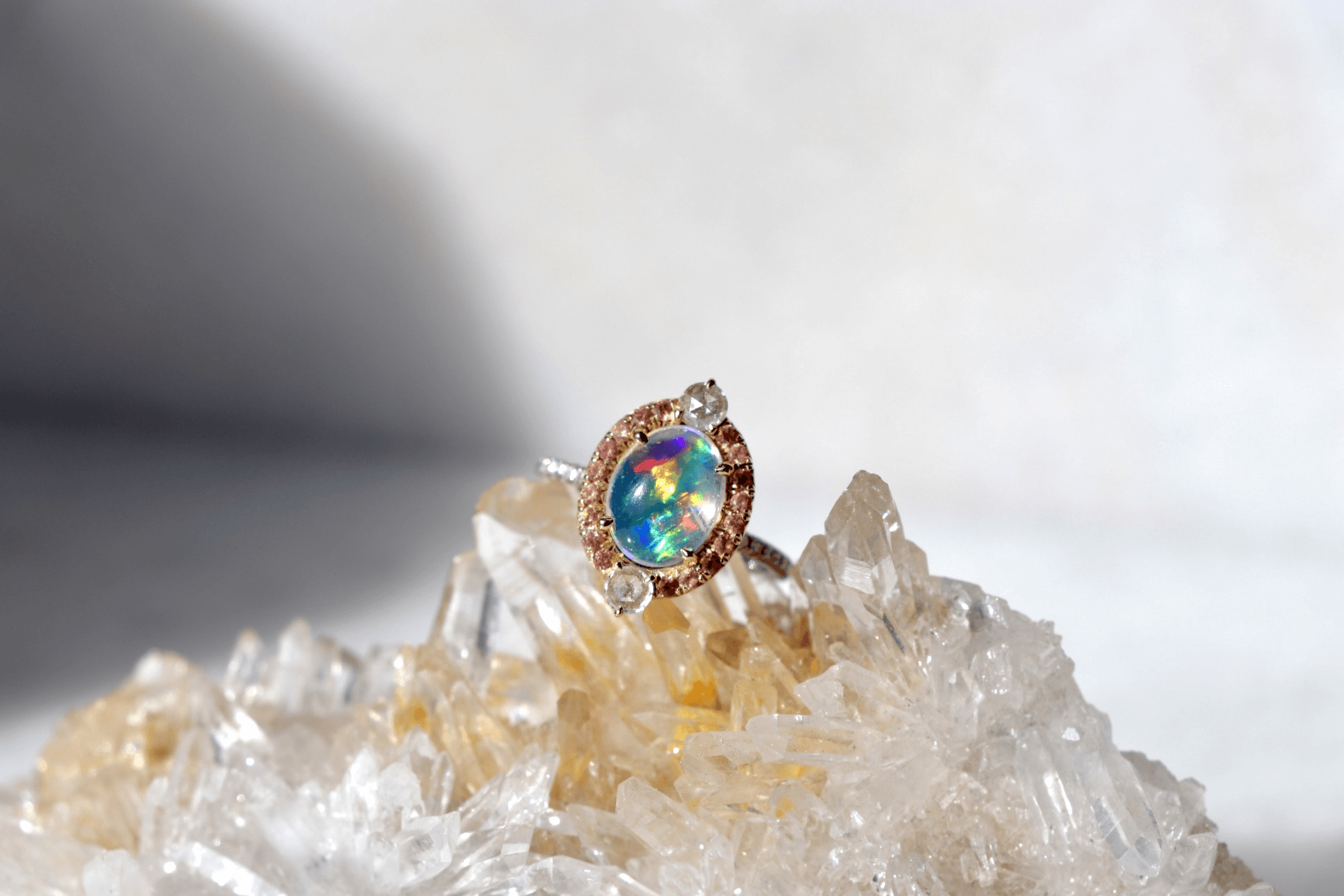 The Unicorns – Joyce & Gems